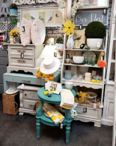 Funky Junk – Furniture Decor & One Of A Kinds